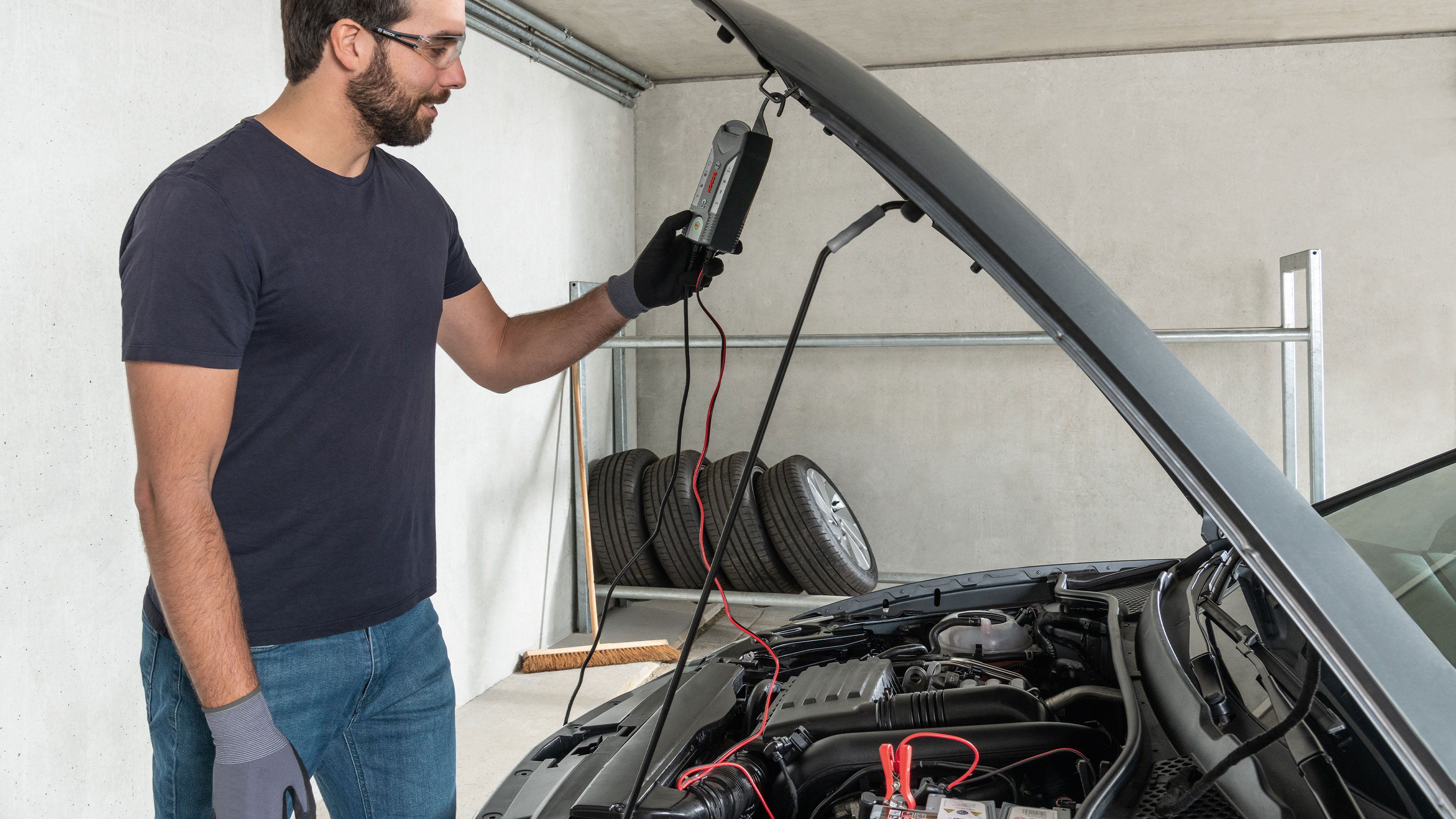 How To Choose A Car Battery Charger For Your Vehicle