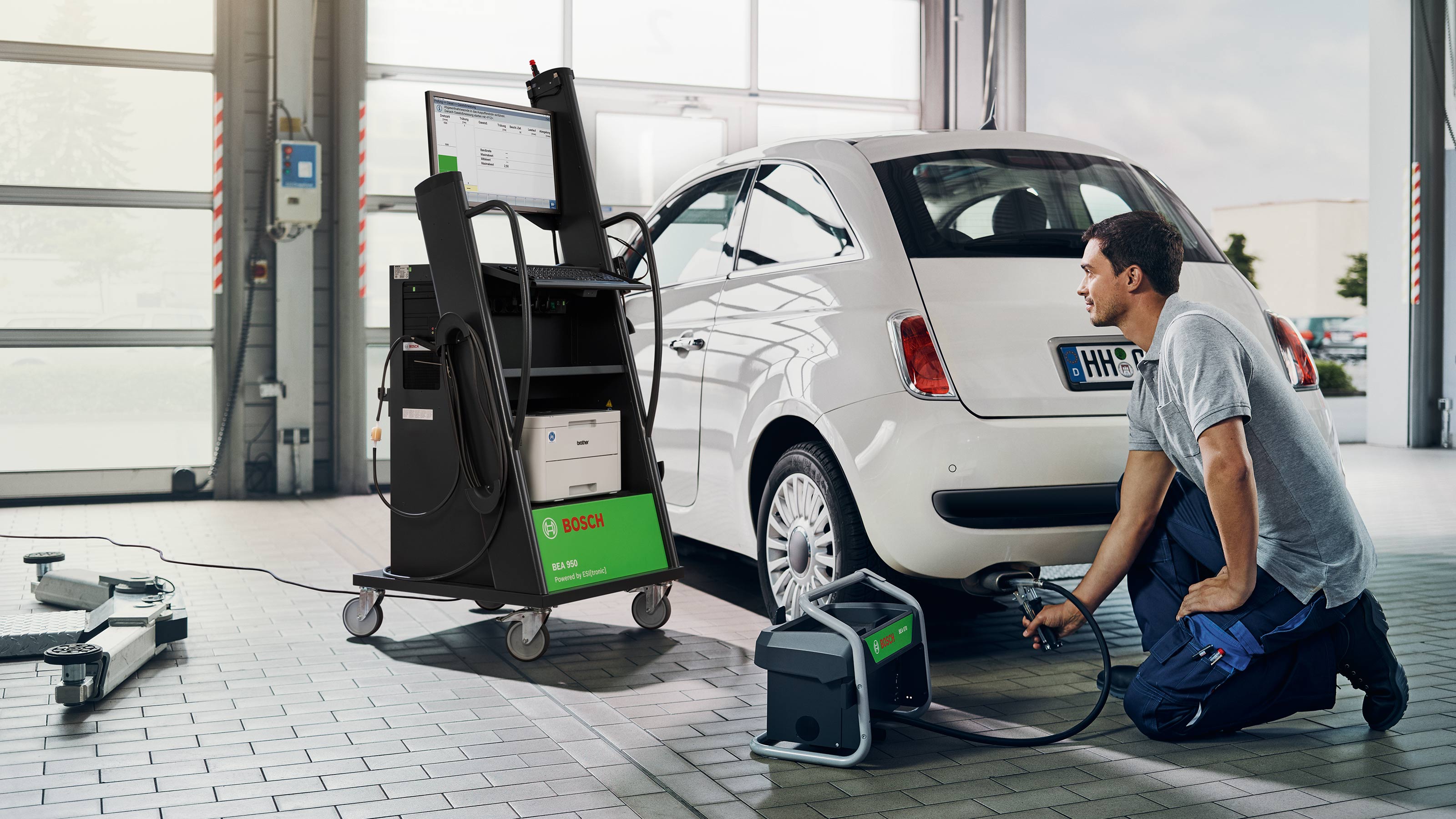 Bosch Abgastester: Präzise Emissionsmessung für Kfz